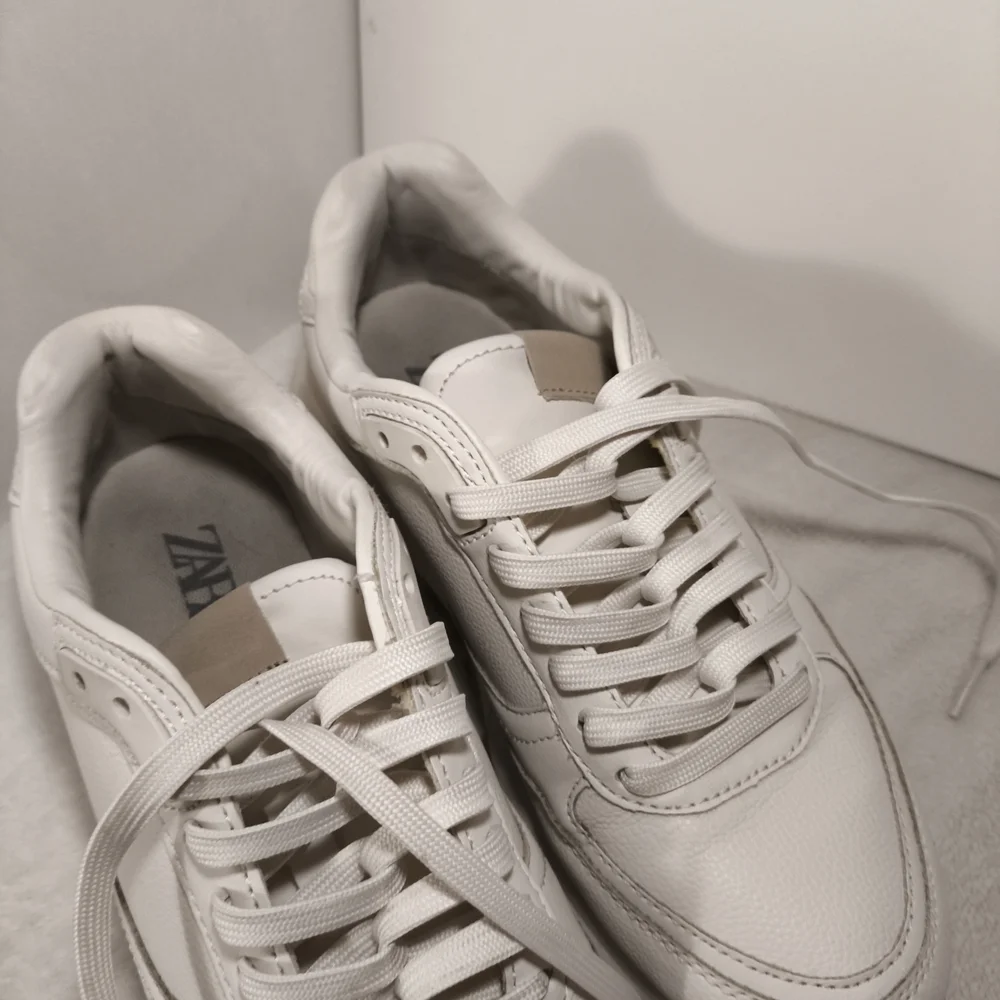Zara | Shoes | Zara White Chunky Sole Sneakers | Poshmark